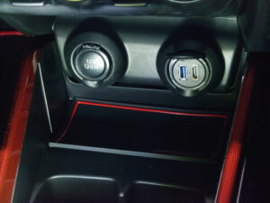 スイフトスポーツ（ZC33S）に9インチナビを取り付け～其の参 ナビ本体取り付け編 | 雄BISHA（おすびしゃ）