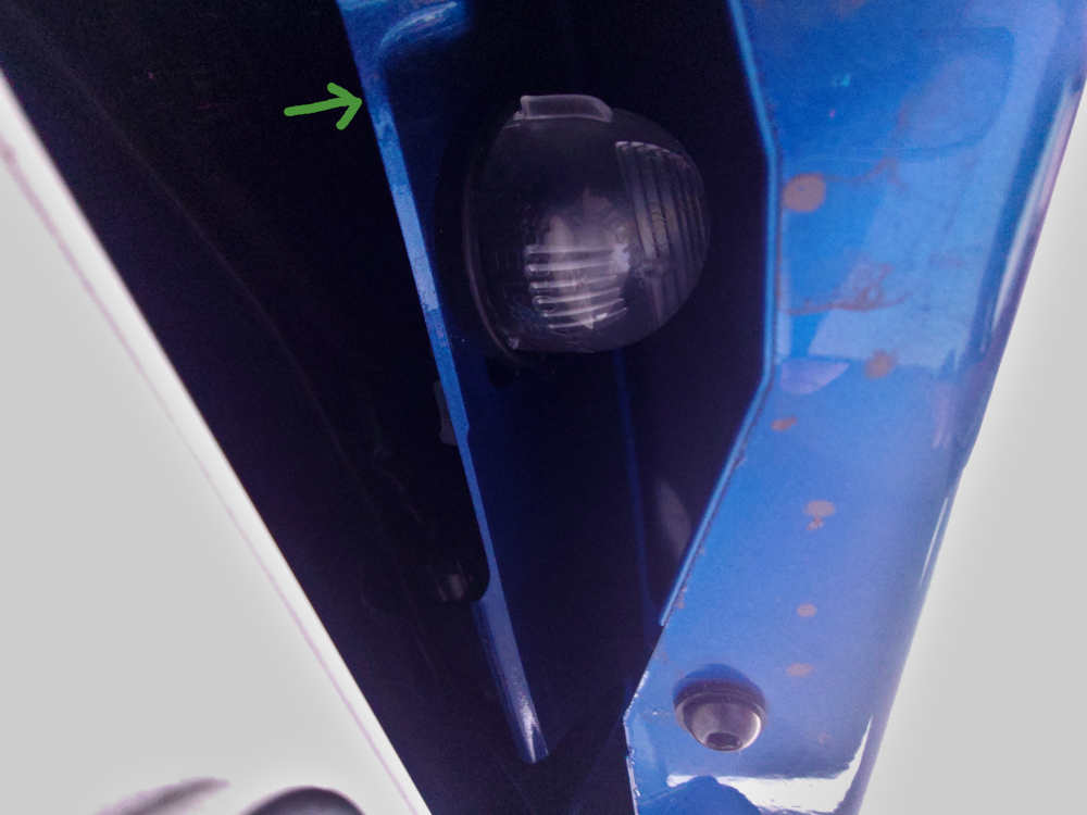 スイフトスポーツ（ZC33S）LED化計画 第一段 | 雄BISHA（おすびしゃ）